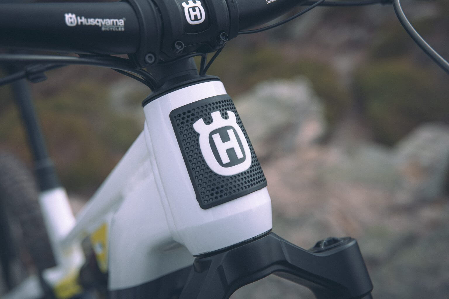 Husqvarna Hard Cross uudistettu endurosähköpyörä 2024